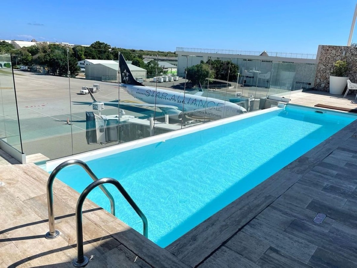 This airport lounge has an infinity pool with runway views | LIST